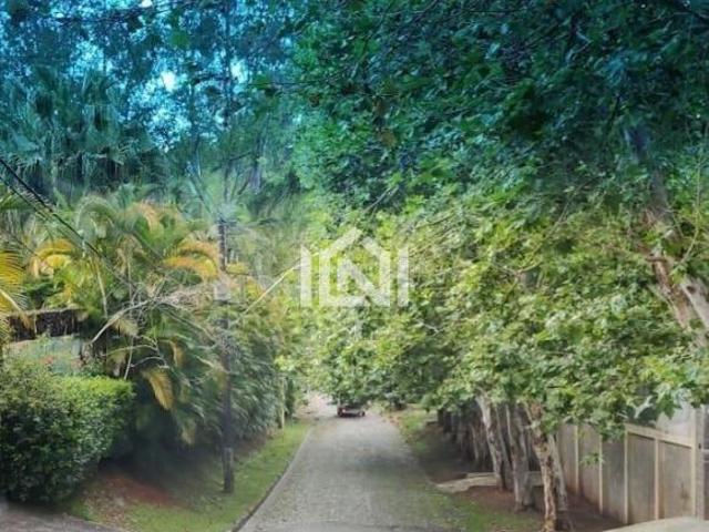 Terreno à venda em Nova Fazendinha