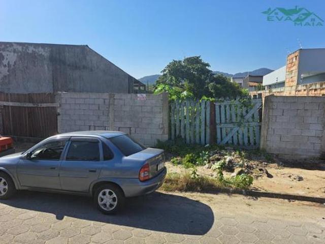 Terreno à venda em Nova Itanhaém