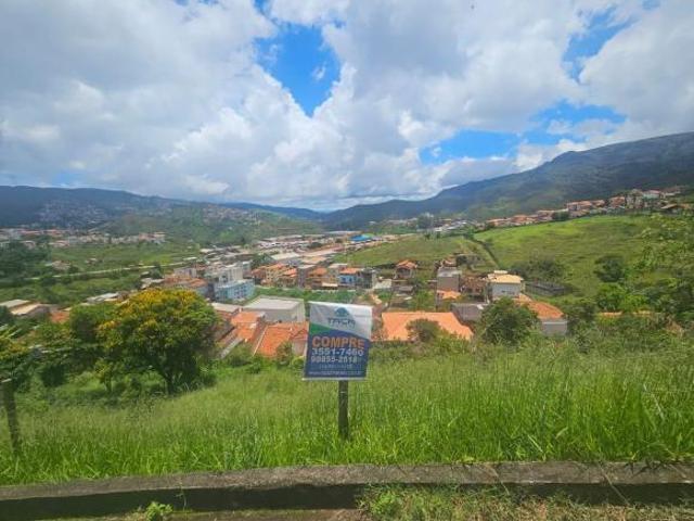 Lote / Terreno à venda em Ouro Preto, no bairro Novo Horizonte