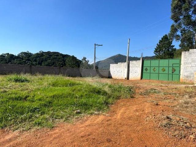Terreno à venda em Nazaré Paulista, Nazaré Paulista