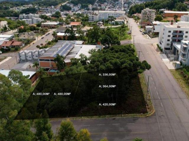 Terreno à venda em São José