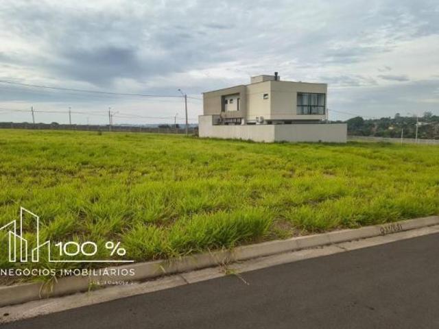 Terreno à venda em São José do Rio Preto SP, bairro Eplenum, 243,00m² de área ACEITA PERMUTA!