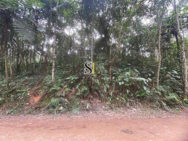 Terreno à venda em São Lourenço da Serra