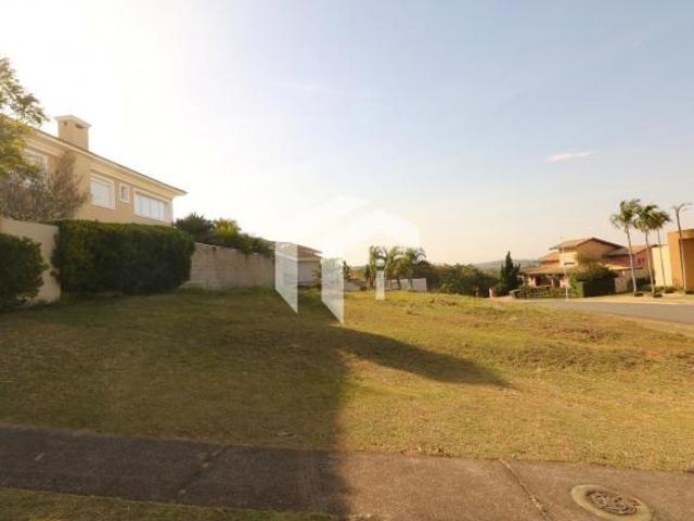 Terreno à venda em Sousas Residencial Parque das Araucárias, com 749m²