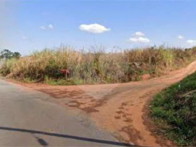 Terreno à venda em Sousas SP