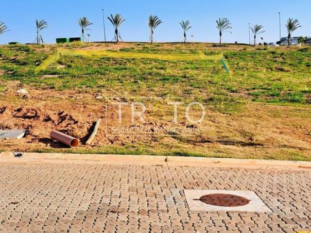 terreno à venda em Sousas