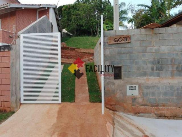 Terreno á venda em Sousas