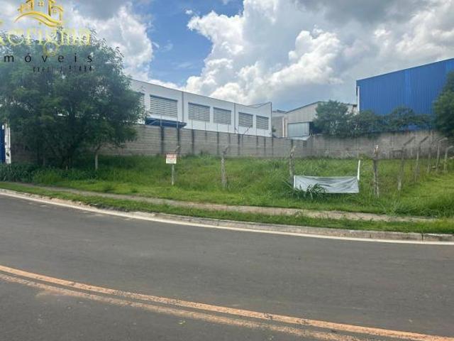 Terreno à venda em Salto SP, bairro Canjica, com 1.000m² de área! Aproveite essa oportunidade única!