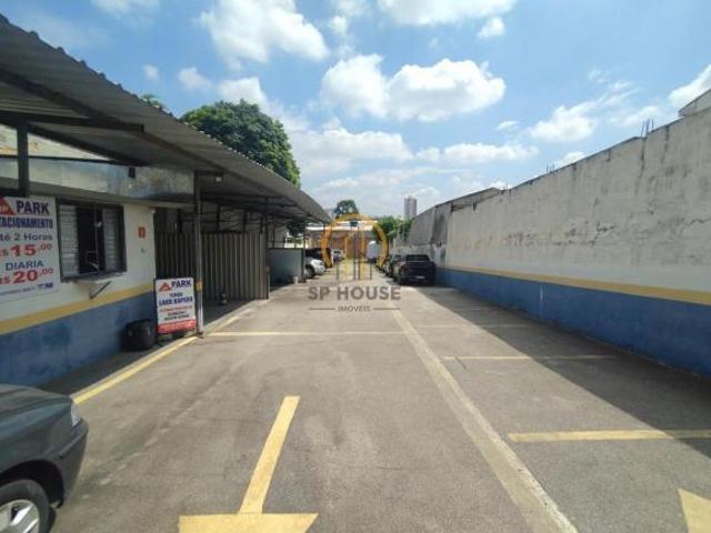 Terreno à venda em Santo Amaro, São Paulo SP: 720m² de oportunidade única!