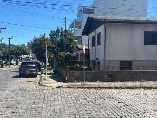 Terreno à venda em Santa Catarina