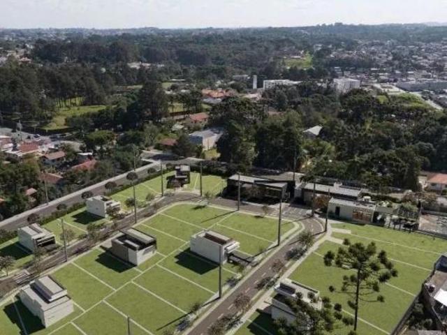 Terreno à venda em Santa Cândida