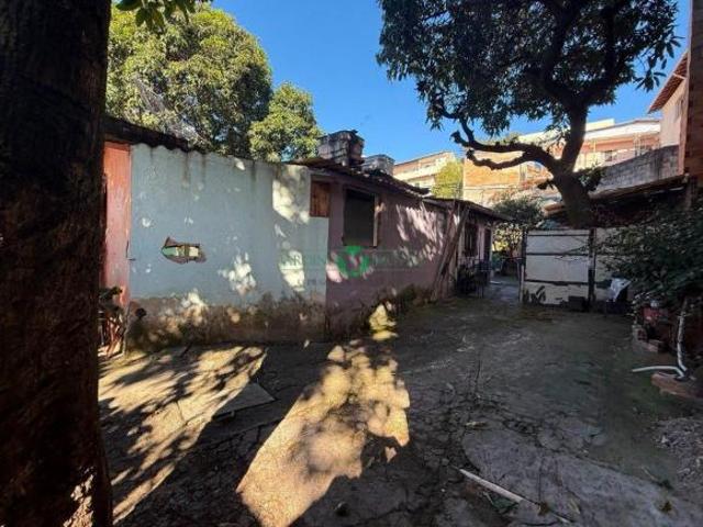 Terreno à venda em Santa Cruz