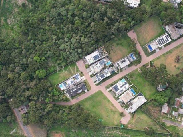 Terreno à venda em Santa Felicidade