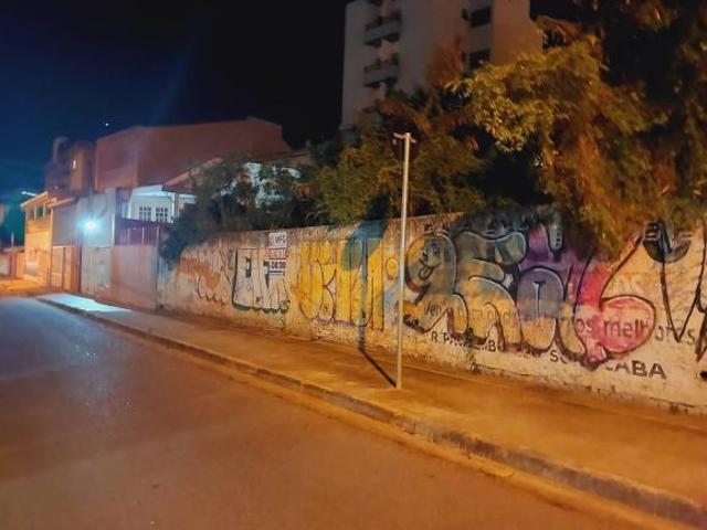 Terreno à venda em Santa Terezinha