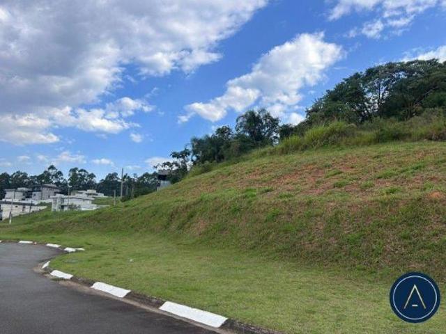 Terreno à venda em Santana de Parnaíba
