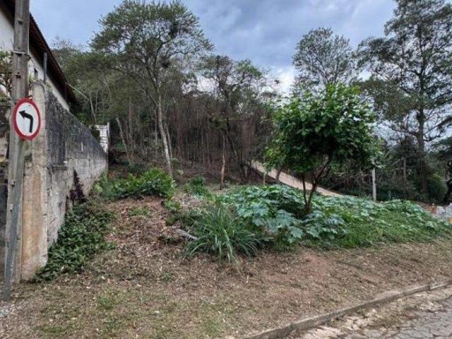 Terreno à venda em Santana de Parnaíba