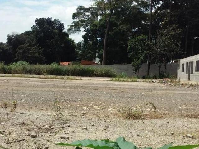Terreno à venda em Santana de Parnaíba, Chácara do Solar I Fazendinha