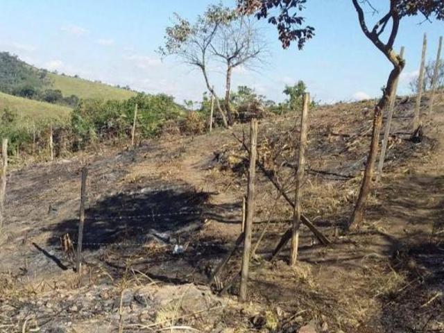 Terreno à venda em Santana de Parnaíba, Parque dos Monteiros