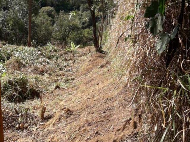 Terreno à venda em Santana de Parnaíba/SP