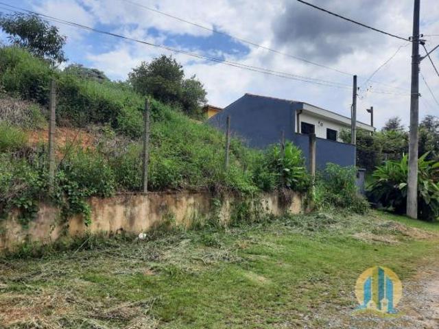 Terreno à venda em Santana de Parnaíba/SP