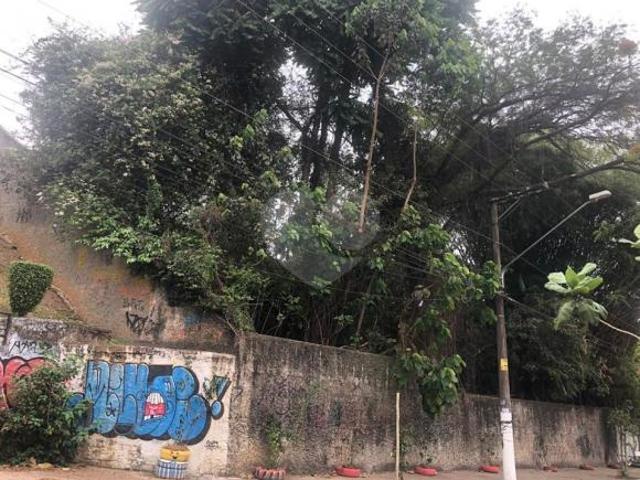 Terreno à venda em Santana SP