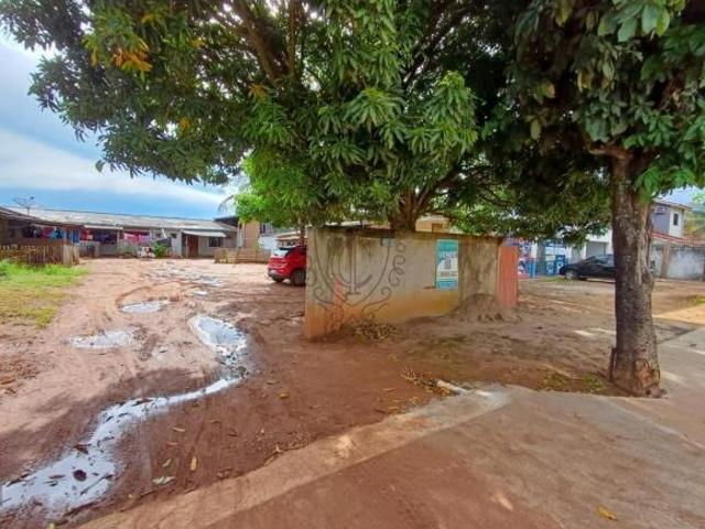 Terreno à venda em Sapezal, Centro, com 240 m²
