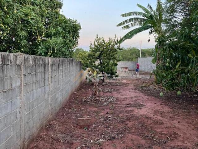Terreno á Venda em Serra Azul / SP