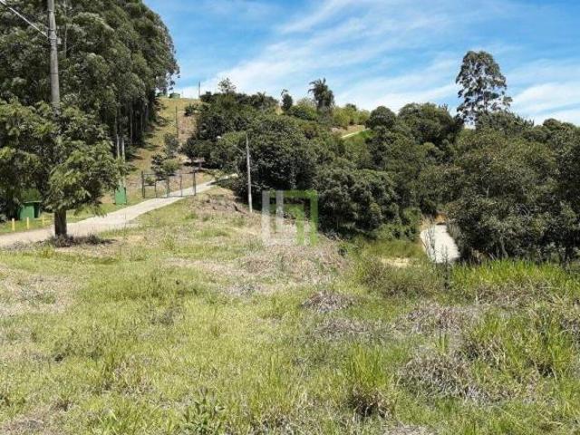 Terreno à venda em Serra dos Lagos