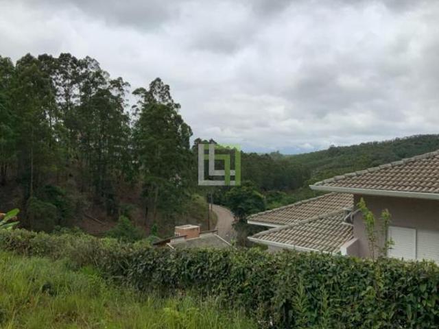 Terreno à venda em Serra dos Lagos