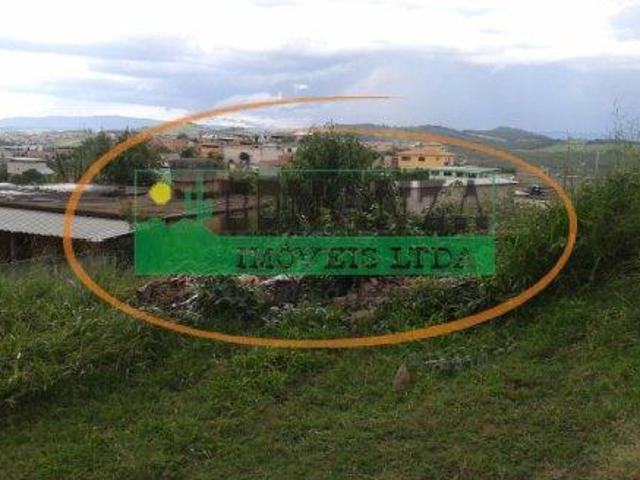 Terreno à venda em Sion