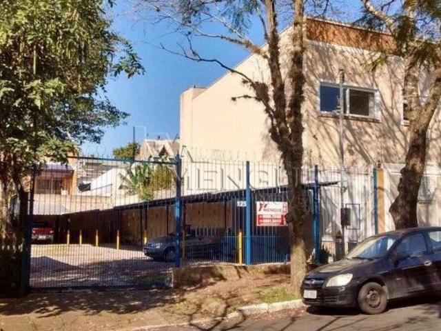 Terreno à venda em Porto Alegre