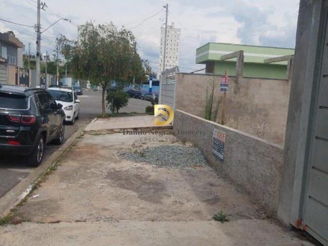 Terreno à venda em Portais Polvilho