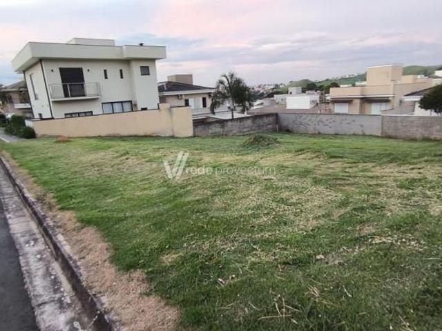 terreno à venda em Portal do Jequitiba
