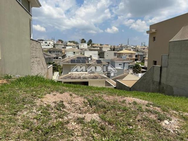 terreno à venda em Portal do Jequitibá