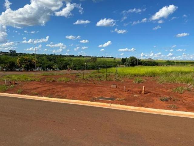 Terreno à venda em Paulínia, Betel, com 300 m², Residencial Golden Lake