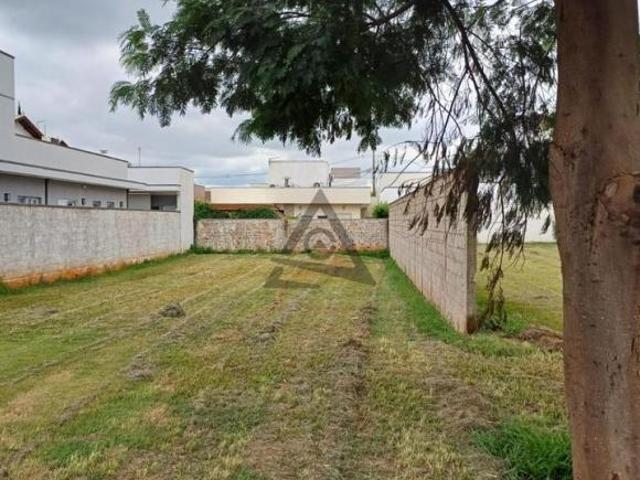Terreno à venda em Paulínia, Parque Brasil 500, com 300 m², Condomínio Reserva Real Home Resort
