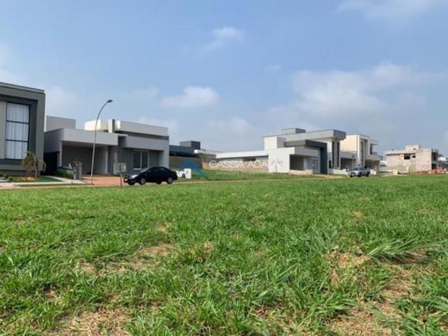 Terreno à venda em Paulínia, Parque Brasil 500, com 450 m², Residencial Royal Garden