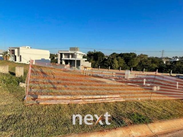 terreno à venda em Parque Brasil 500