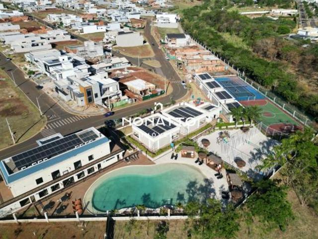 terreno à venda em Parque Brasil 500