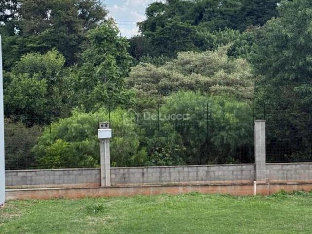 terreno à venda em Parque Brasil 500