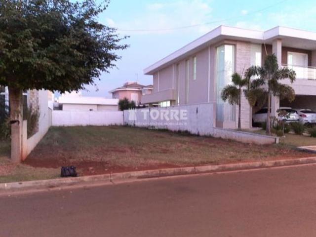 terreno à venda em Parque Brasil 500