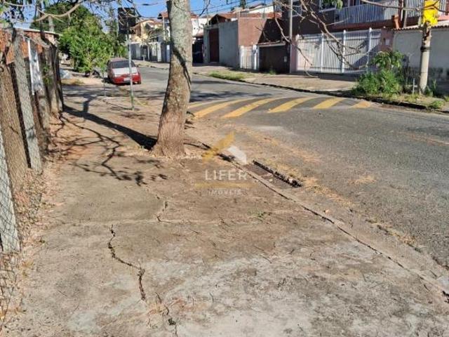 terreno à venda em Parque da Figueira