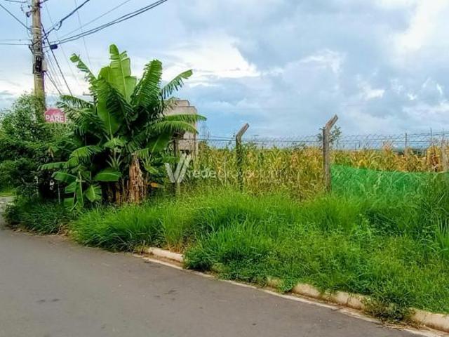 terreno à venda em Parque dos Pomares