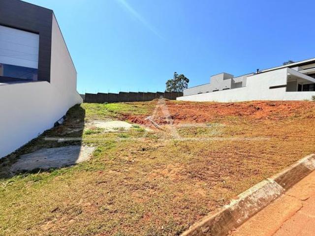 Terreno à venda em Parque Imperador