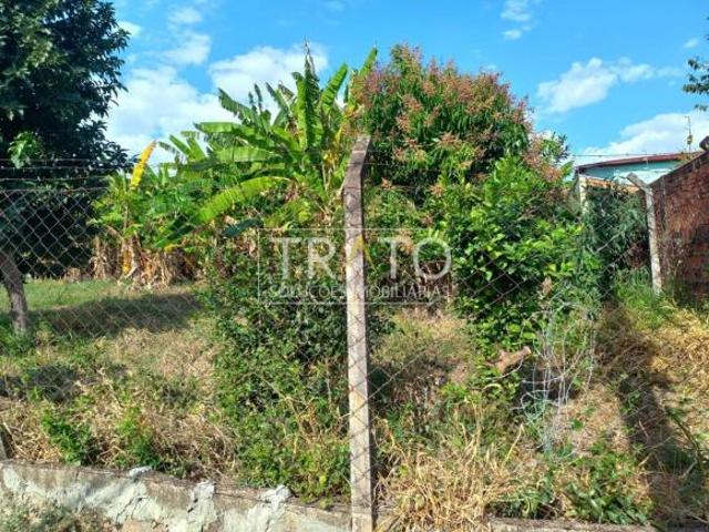 terreno à venda em Parque Jambeiro