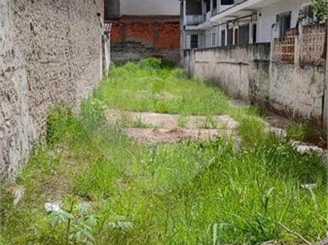 Terreno à venda em Parque peruche SP