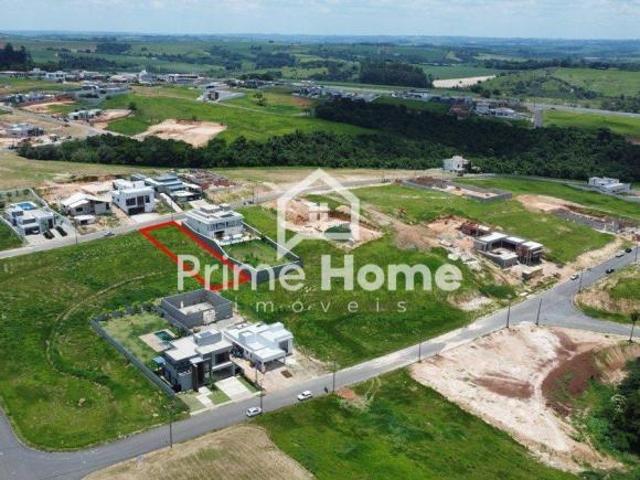 terreno à venda em Parque Residencial Indaiá