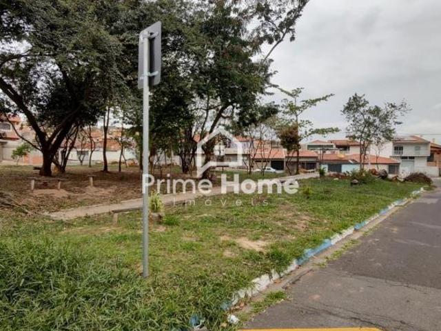 terreno à venda em Parque Residencial Vila União
