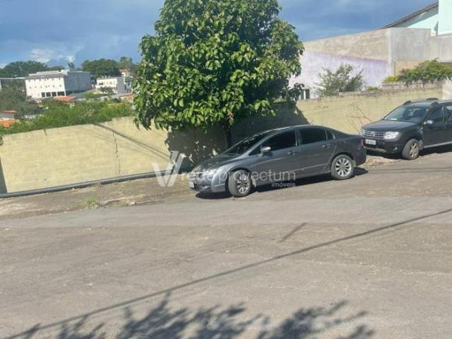 terreno à venda em Parque São Quirino