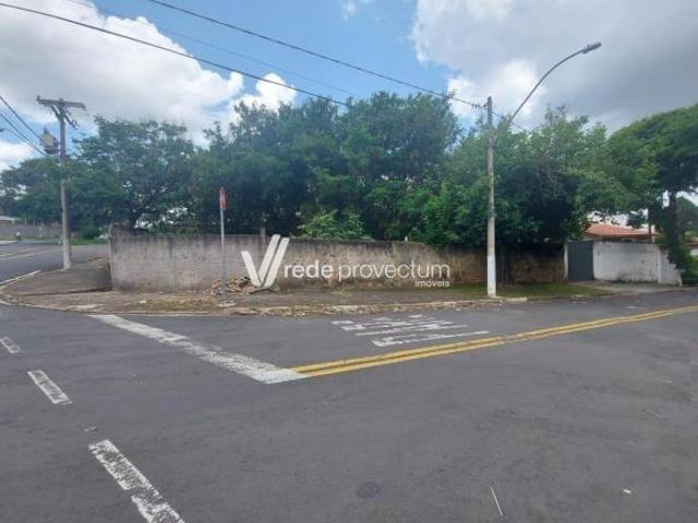 terreno à venda em Parque São Quirino
